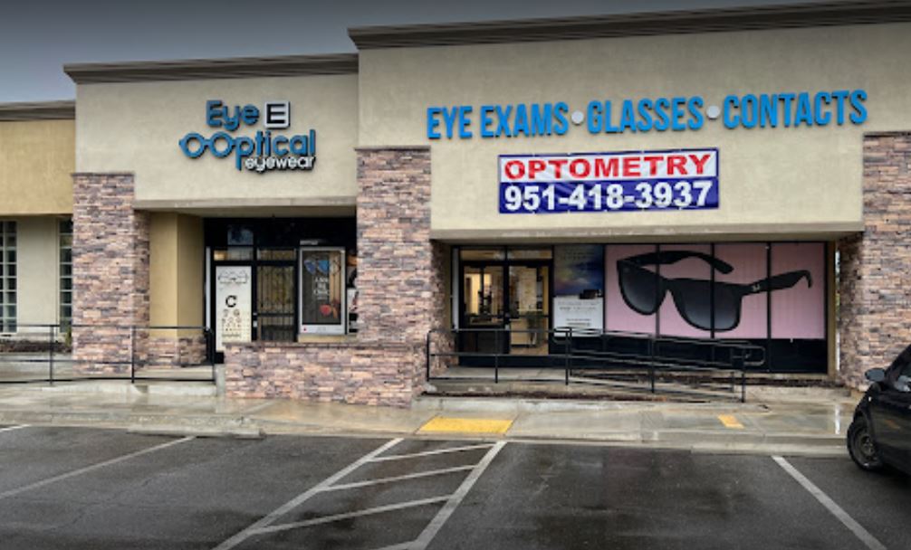 Contact Us | Our Optometrist In Riverside, CA | Eye E Optical